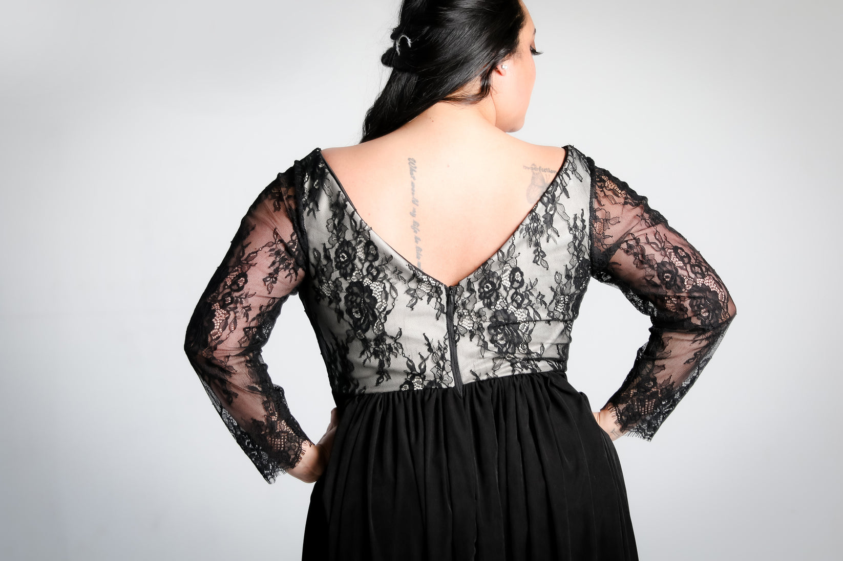 Fallon Gown – Hannah Caroline Couture